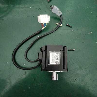 安川电机SGMJⅤ-02A3E6S二手拆机功能正常实物图--议价商品