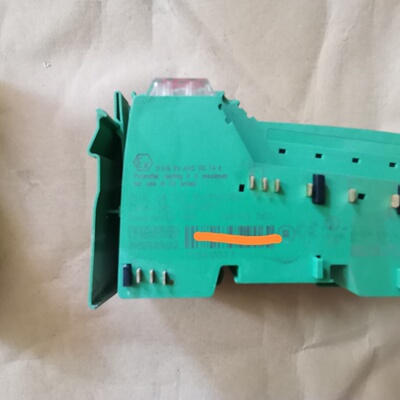 菲尼克斯PLC2985330二片2862961一片，议价商品