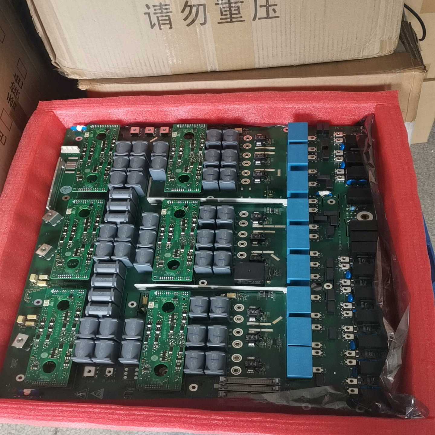处理两块电源板ENE8PWRB,上面有6个模块,ENE8DR~询价