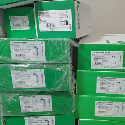 议价LMC201CAA10000施耐德运动控制器库存现货实拍顺丰包邮谘询议