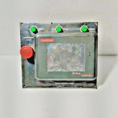 GE Fanuc QuickPanel View ES0611 IC754VSI06CTDFF Operatore In