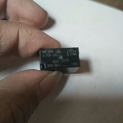 松川继电器4脚7A  892H-1AH-S-12VDC询价