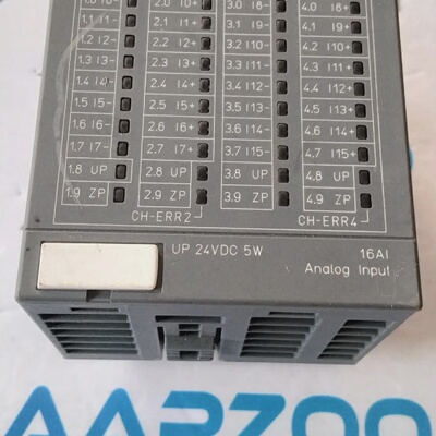 1Pc ABB AI523 1SAP250300R0001 Module DEntre Analogique Neuf