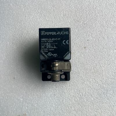 PEPPERLFU 倍加福 方形电感式接近开关 传感器 光-询价