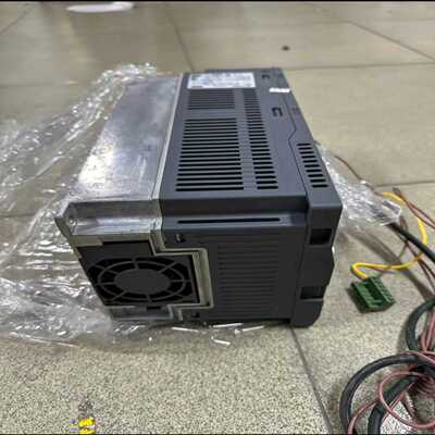 询价~施耐德 ATV71HC13N4，质保一年