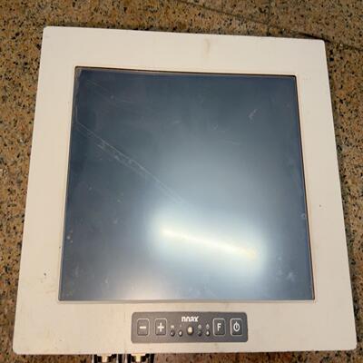 德国noax工控电脑，实物照片，成色新，好像12v电源，还是--议价