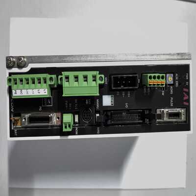 IAI电缸驱动器SCON-C-60I-NP-2-2，成色新，~询价
