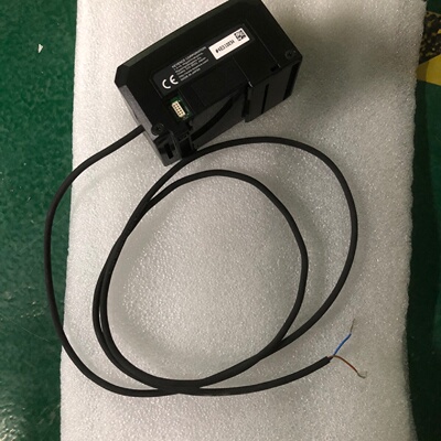 议价GT2500二手基恩士传感器GT2500