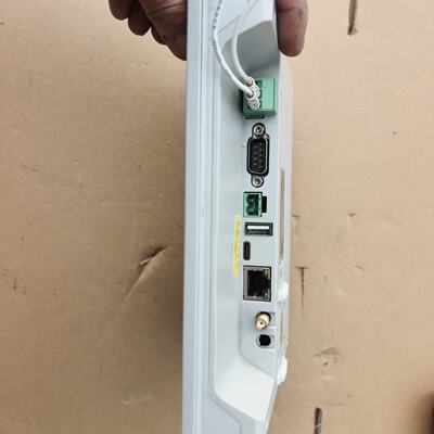 议价繁易触摸屏FE6070WE