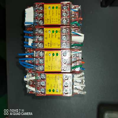 德国RIESE安全继电器SAFE2.124V，80多个岀询价