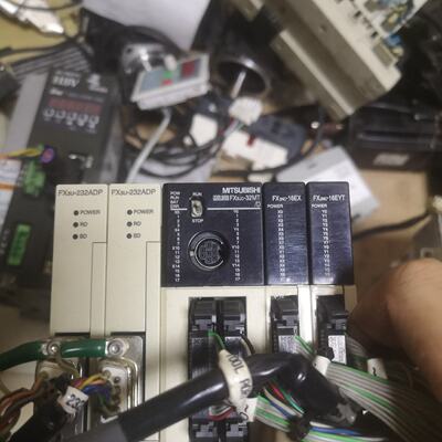 三菱PLCFX3UC32Mtd加上FX3U232A