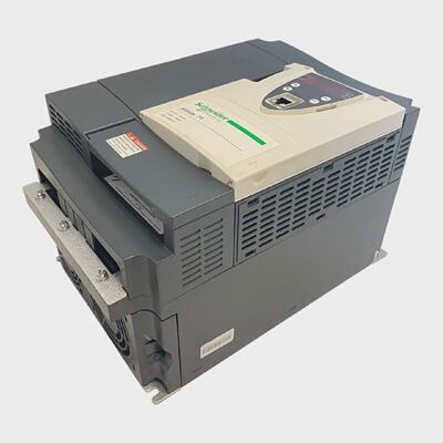 Schneider 11 kW Convertidor De Frecuencia 380 V ATV71HD11N4