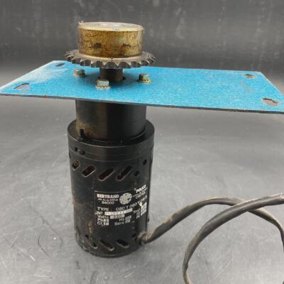 BERTRAND POLICO TYPE 080T060Y015B 220V 50 TMN ELEVATOR PARTS