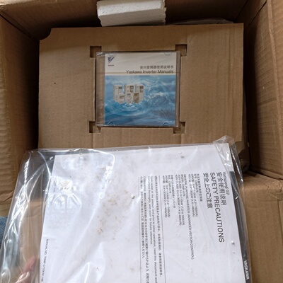 安川变频器，Varispeed G7，CIMR-G7B401--议价商品