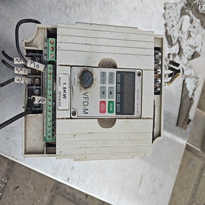 咨询-台达变频器VFD015M43B，1.5KW，380，有