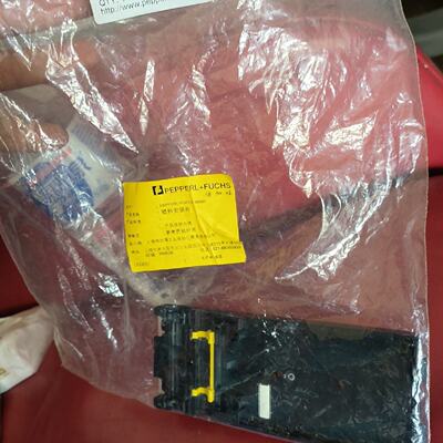 PF倍加福模块VAA4E4AG2ZAEA2配套底座--议价商品