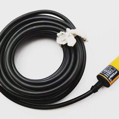 Ifm electronic IA5051 IA3010APKG Induktiver Sensor unused