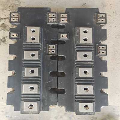 施耐德读卡器  XGCS8901201  标价是打包的单价，~议价