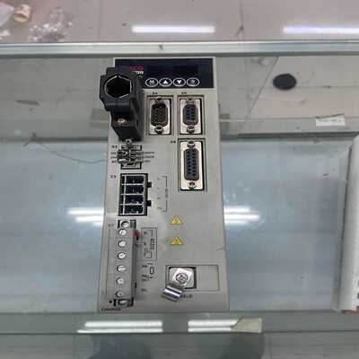 拆机二手步科伺服驱动器 FD432S-CA-000  实物图