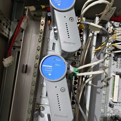 议价Hywell CcPcf901 Control Firewall Module With Base CcTcf