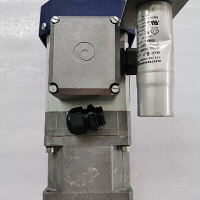 议价德国heidolph Elektro电机，K235-040230-54-4-M-L-KB-RA-SS-