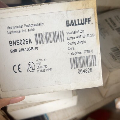 巴鲁夫限位开关BNS006ABNS819-100-R-1议价