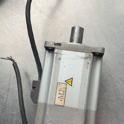 松下伺服电机 MSMD082P1V 750w 件-议价