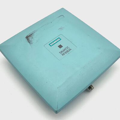 Siemens SIMATIC 6GT28122GB08 E01 V1.0 RF600 Antenne used