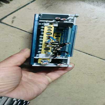 询价~ERIFLEX，563830电源分线盒。