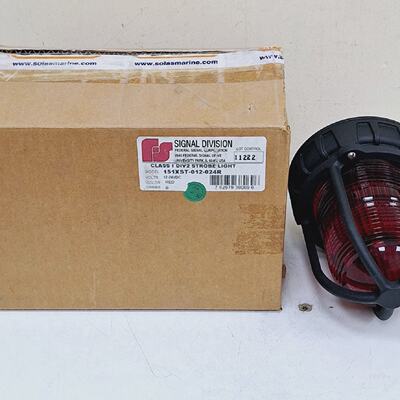Federal Signal 151XST012024R Strobe Light Red 1224VDC Series