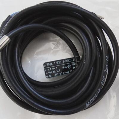 IFM efector 100 IZ5026 IZB308BPKGV2A Induktiver Sensor unuse