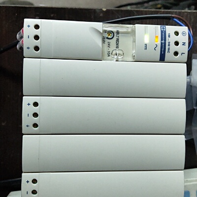 ABL7RE2410电源24V10A输出二手