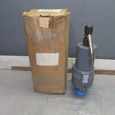 全新Kunkle910BJHM03AKE安全缓解阀门2英寸套装135psi3717SCFM全