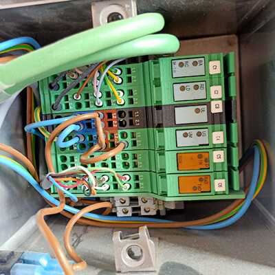 NPW160H电磁阀AC3202连接器7498600K【白零商行】