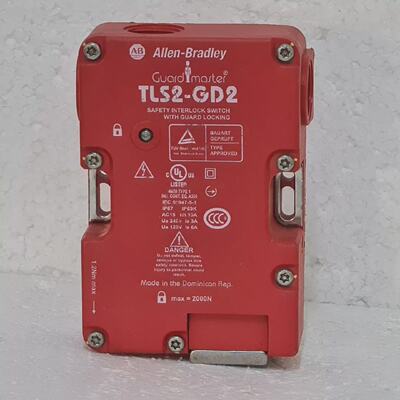 Allen Bradley 440GT2NBNP21L Safety Interlock Switch w Guard