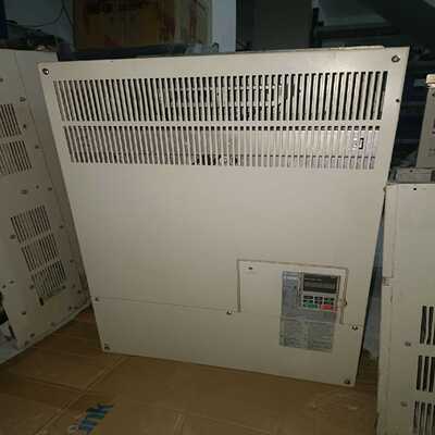 安川变频器E1000132KW变频器EB4A0250AAA询价
