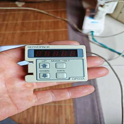 询价~安川伺服操控面板JusP一0P03A，，功能，想