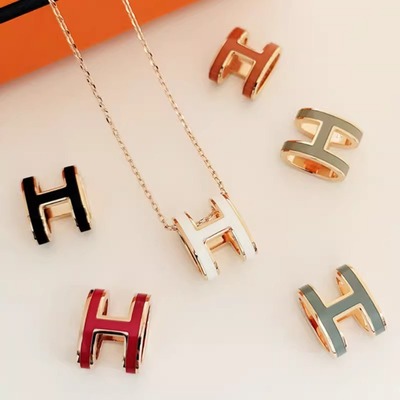 屿瑶H字母项链女纯银轻奢小众设计感锁骨链2025新款爆款颈链配饰