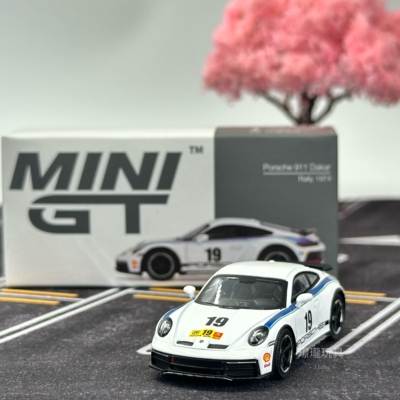 MINIGT，1009：保时捷911 Dakar #19，合金小汽车模型摆件玩具