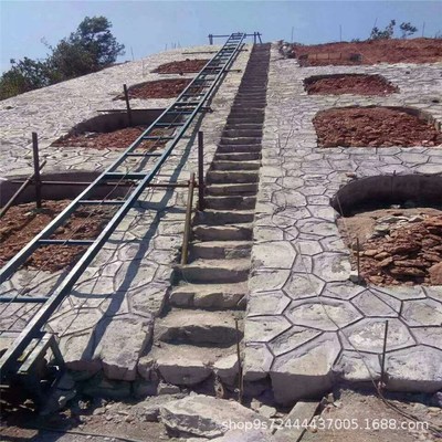 山东德州爬山虎上料坡道石头运料陡坡混凝土提升建筑爬山虎上料机