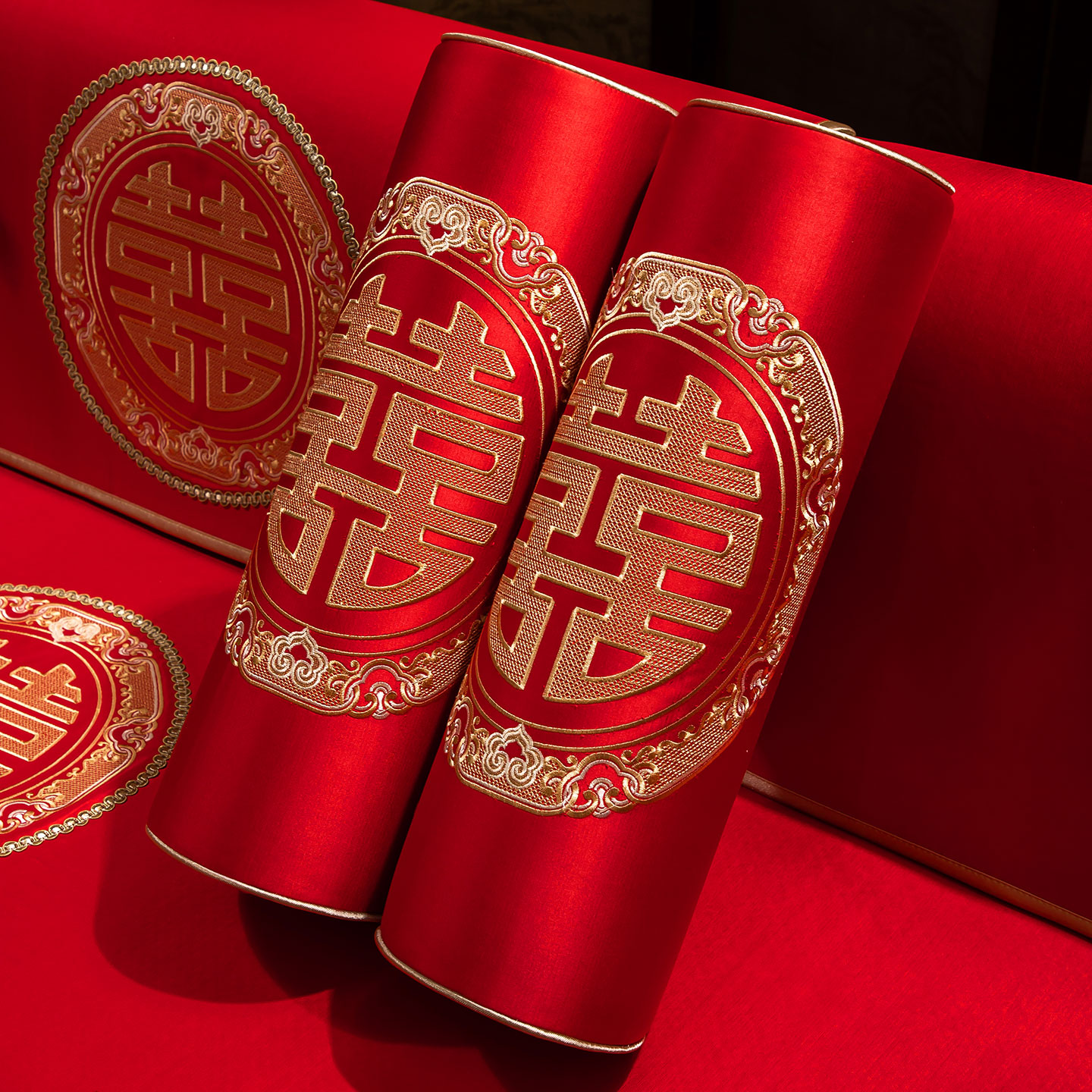 新中式红木沙发扶手枕长方形靠枕刺绣长条枕实木家具定制糖果枕