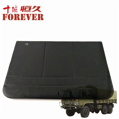 东风EQ2102越野车配件-后车门内护板/62A-02049/02050