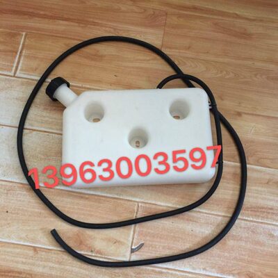 风风 云小卡  时水箱0顺配件驰200018驰 水箱风 0辅助风风塑料