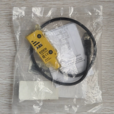 ABB  2TLA020051R0700