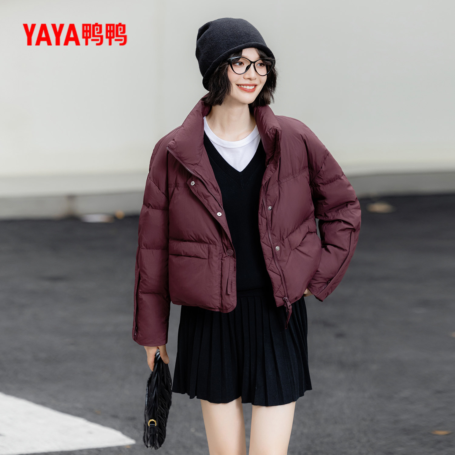 鸭鸭短款羽绒服女2026冬季新款时尚百搭休闲简约气质加厚保暖外套