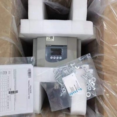 施耐软起动器ATS48C17Q90KW170A/75C14Q去库存一台256D软启动柜德