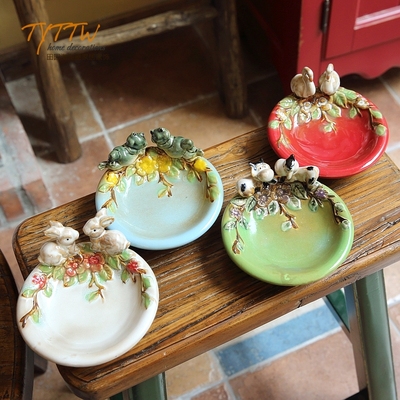 家居饰品陶瓷烟灰缸装饰盘子干果盘小装饰动物果盘皂托