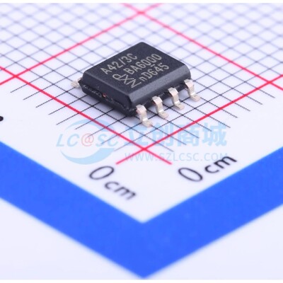 CAN收发器 TJA1042T/3/CM,118 SOIC-8 5Mbps 70mA 原装正品