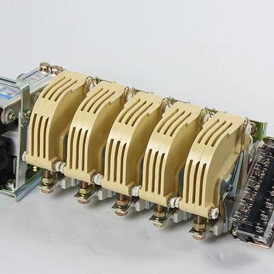 上海人民交流接触器CJ12/2/3/4/5-100/150/250/400/600A 220V380V