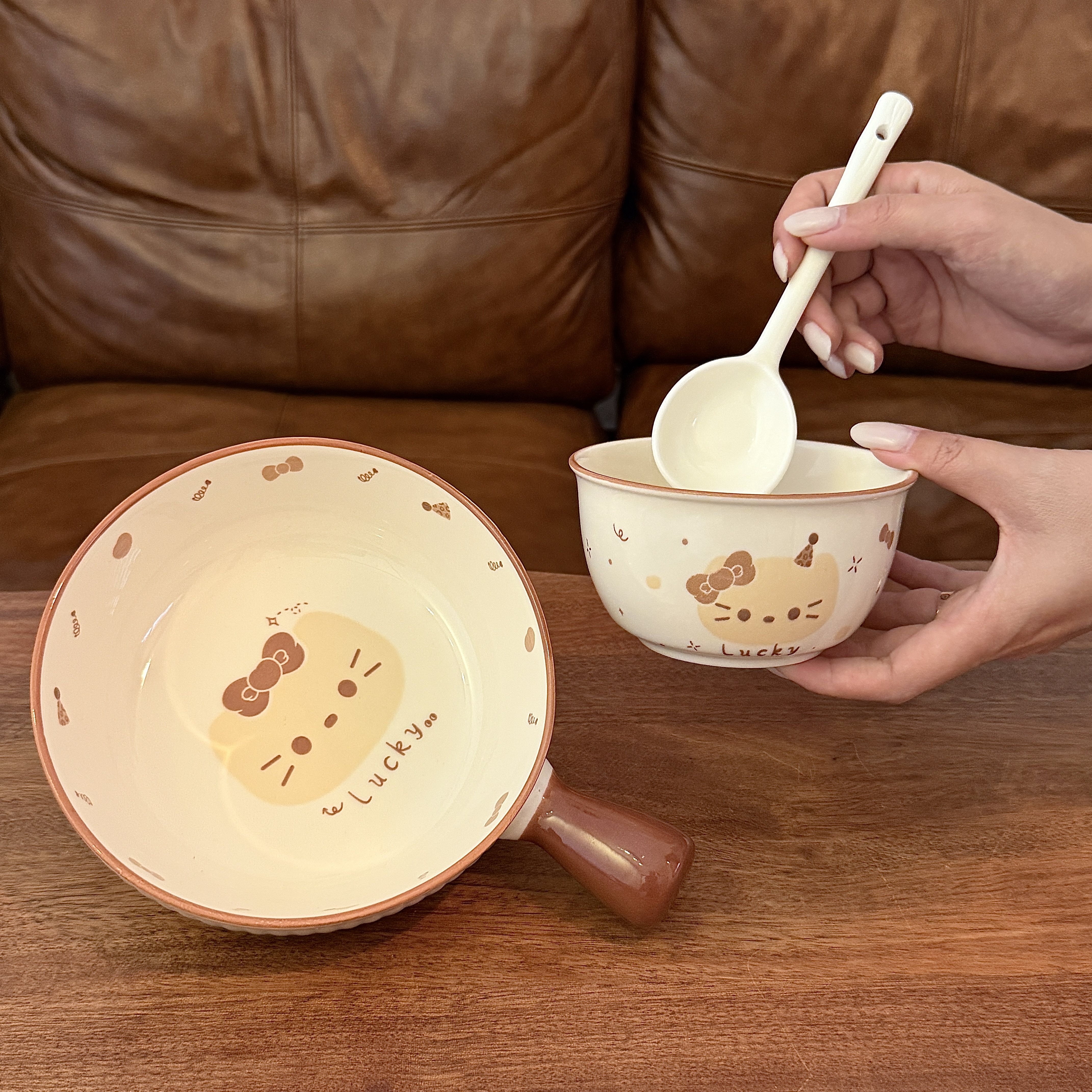 双耳碗小汤碗手柄碗陶瓷家用碗高级感小众餐具ins特别好看的餐具